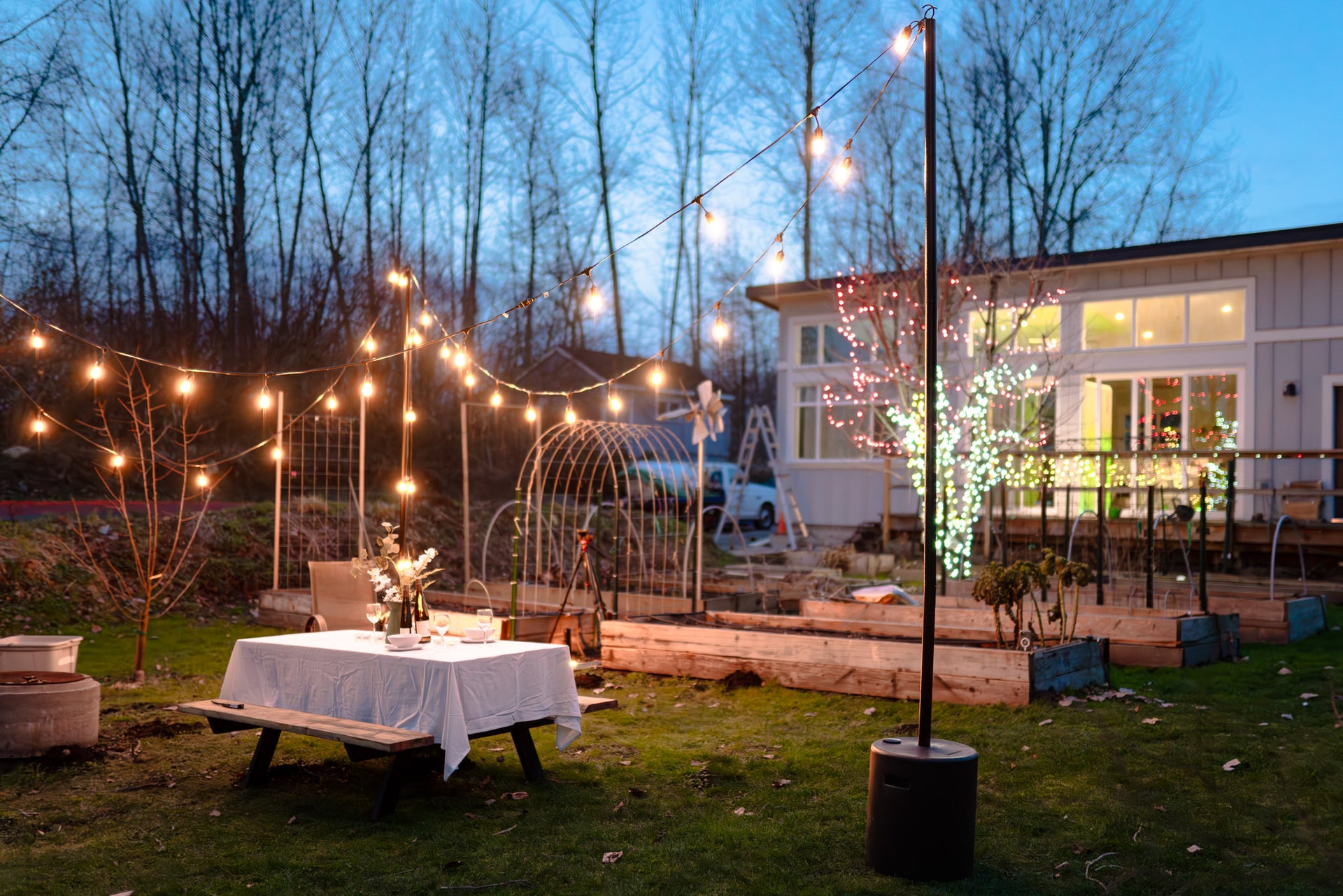 String Light Posts – Big Star Lights