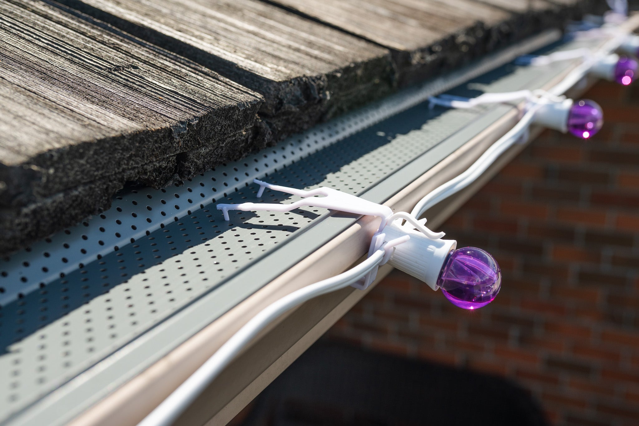 Gutter Guard Clips – Big Star Lights