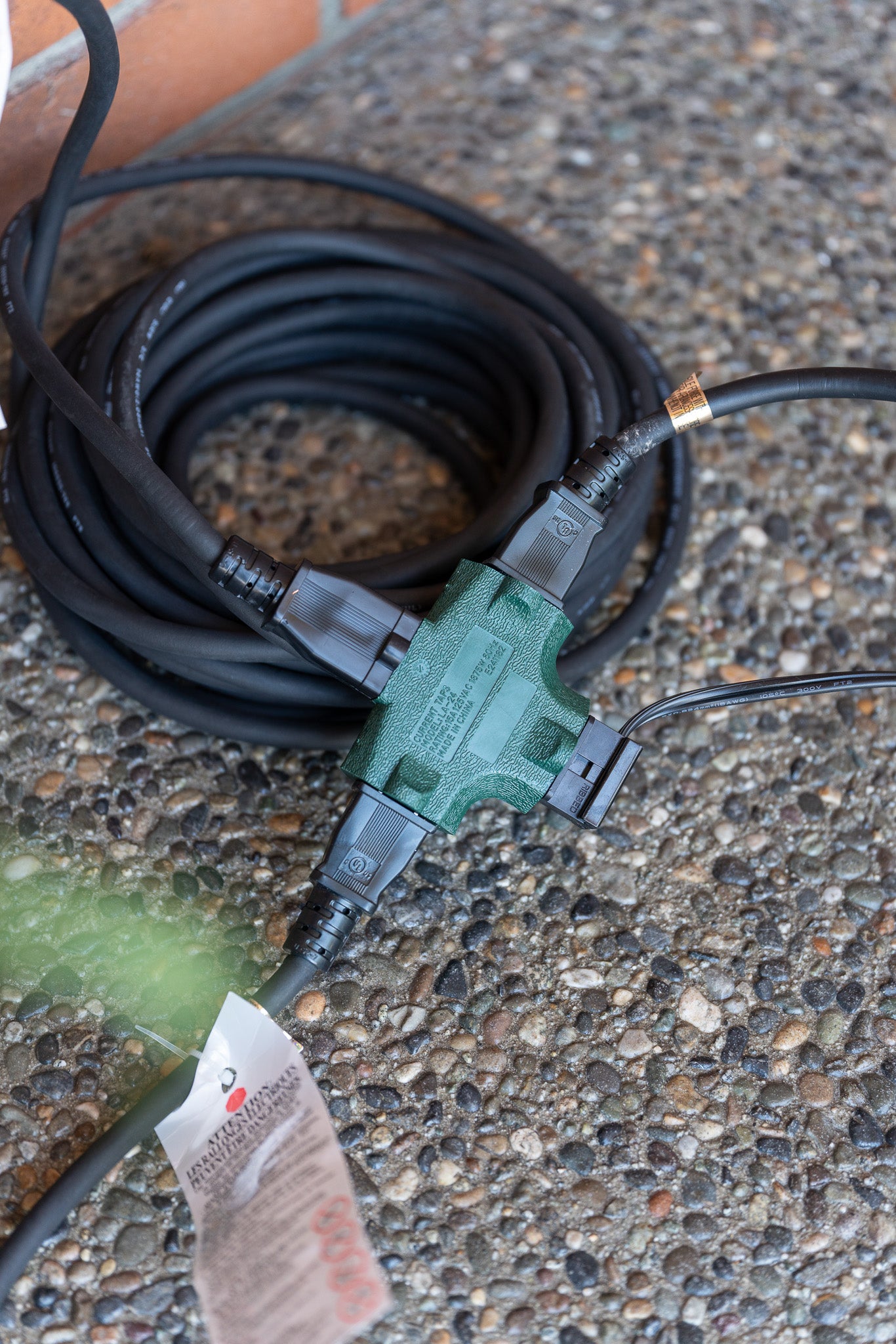 Heavy Duty 3 Outlet Power Tap – Big Star Lights